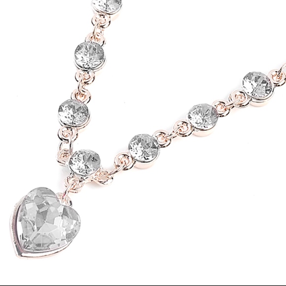 Jewelry | Romantic Heart Gold Chain Crystal Bracelet | Poshmark